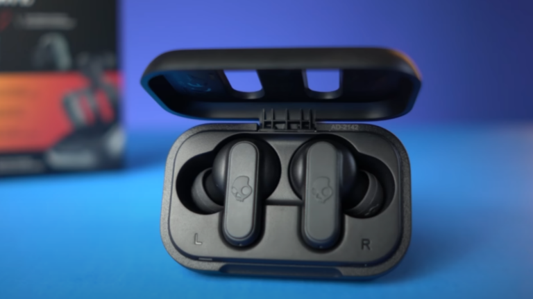 How to Pair JLab Earbuds (Complete Guide) | Decortweaks